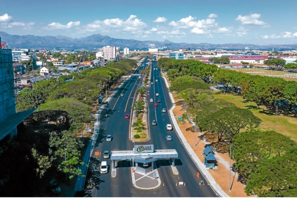 フィリピン出張での移動なら、運転手付レンタカー| NIPPI - フィリピンレンタカー